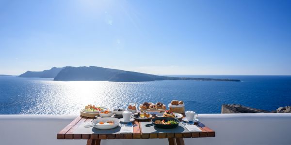 Breakfast Maregio Suites | Oia,santorini